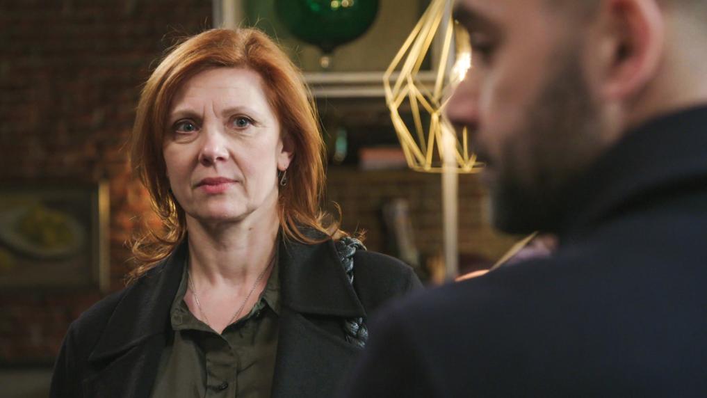 Schokkende wending in ‘Familie’: eerste moord onthuld in trailer ...