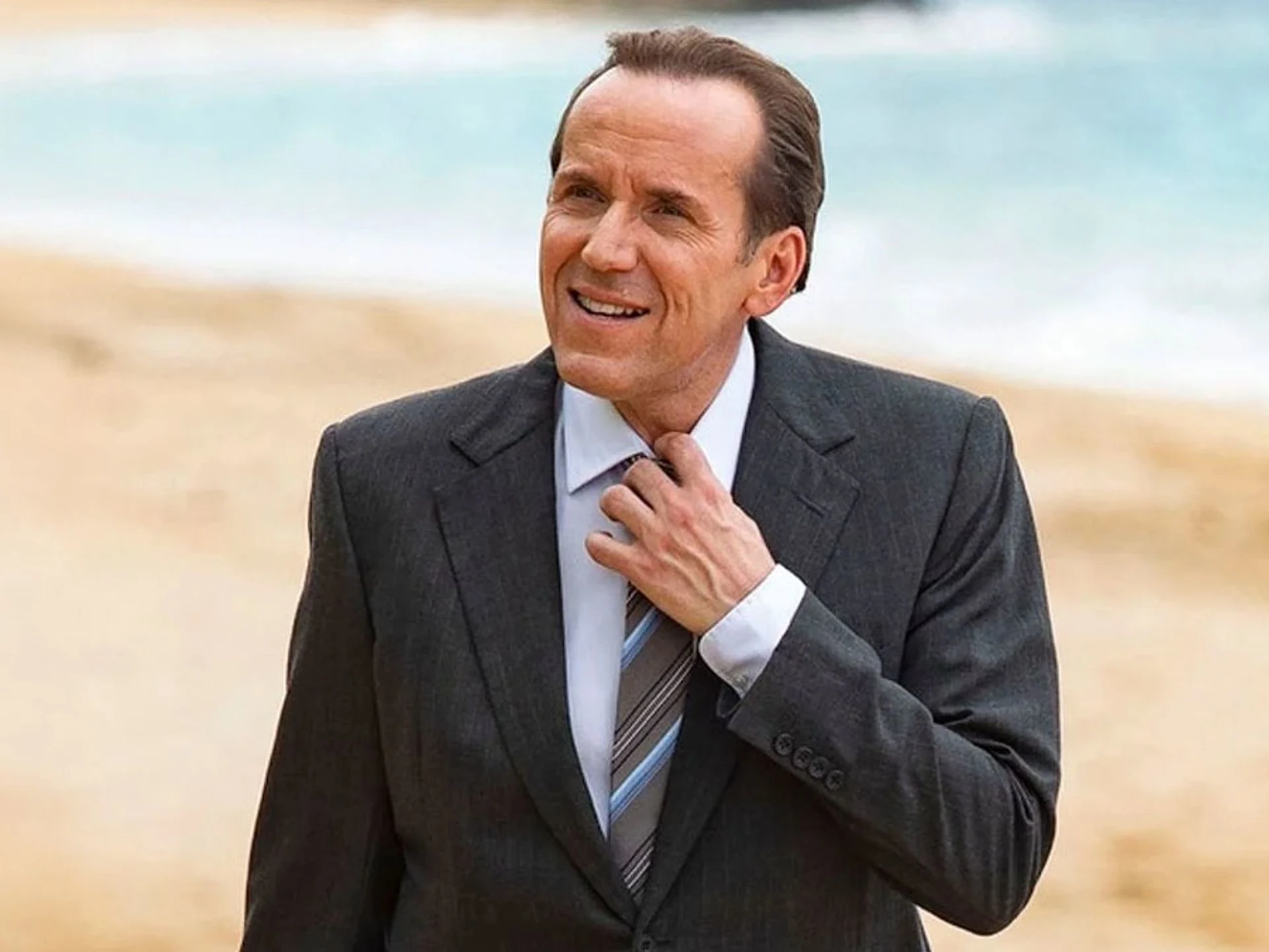 BBC Dᴇᴀᴛʜ in Paradise’s Ben Miller shares update as he returns to ...