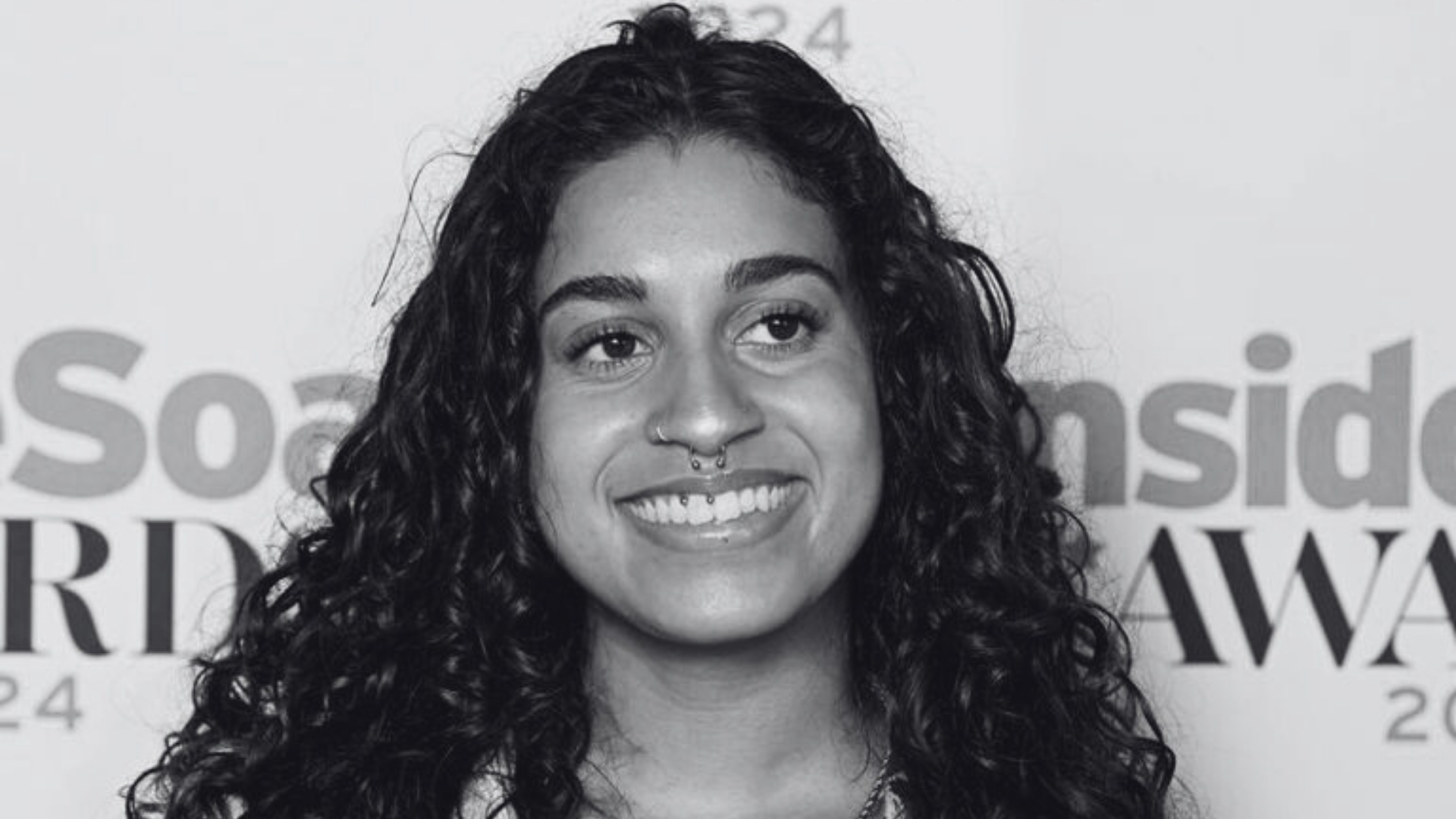 Breaking news: Young EastEnders actress Aaliyah James has d.i.e.d in a ...